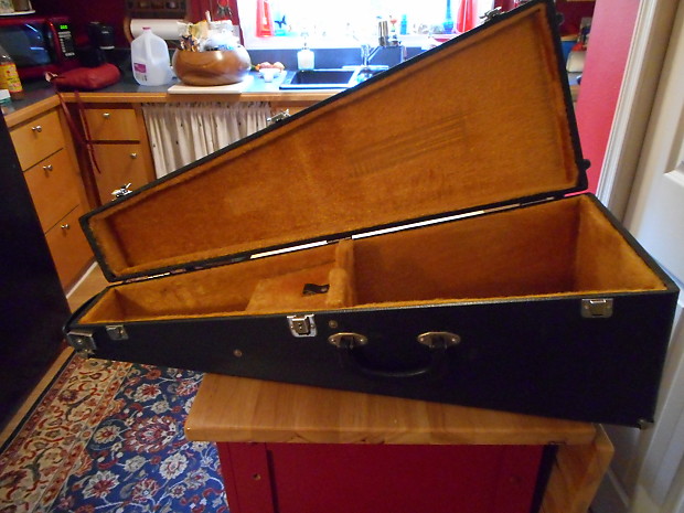 Rare Vintage bowl back mandolin hard shell case | Reverb