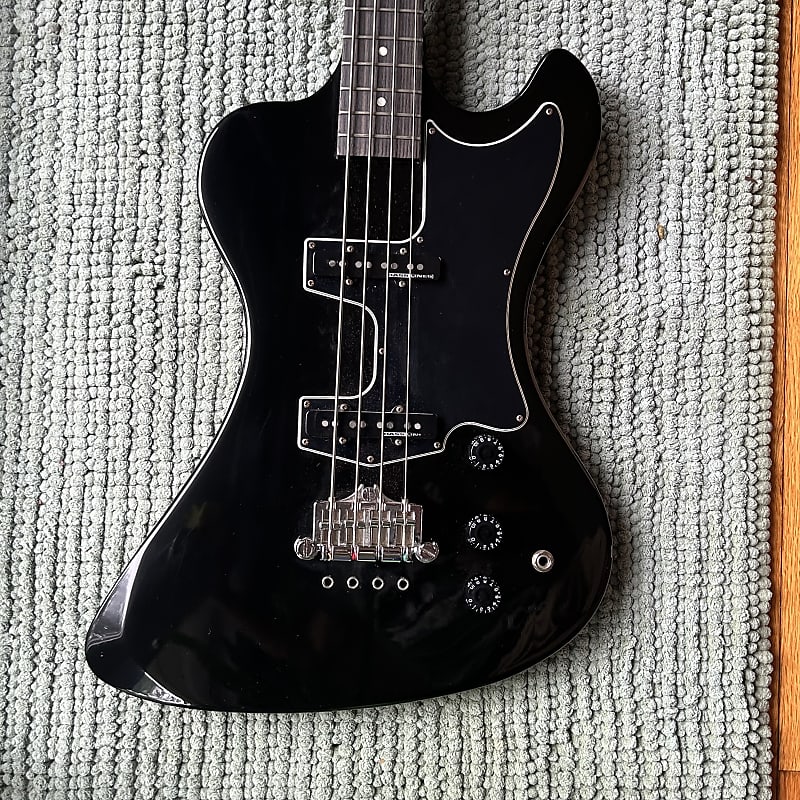 2011 Gibson Krist Novoselic Signature RD Bass w/ OHSC | Reverb