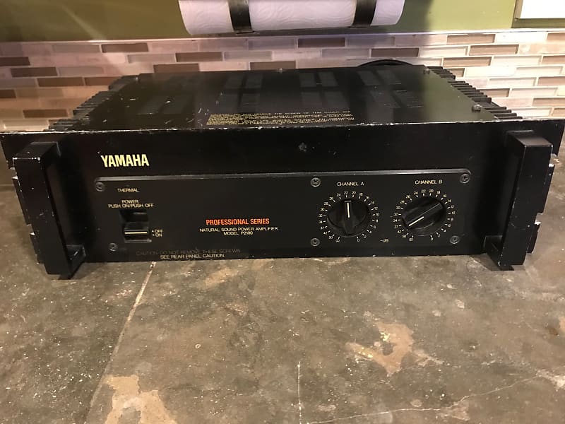 Yamaha P2100 Natural Sound Power Amplifier | Reverb