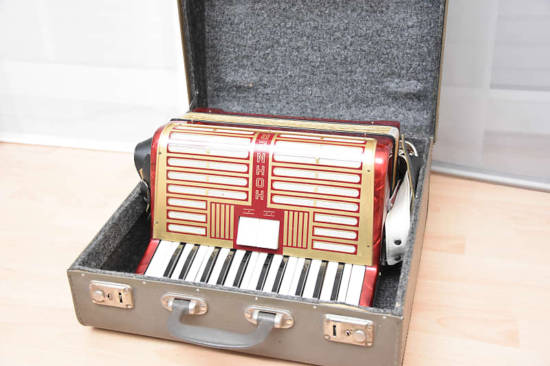 Hohner Student IV 40 Bass 2 chörig | Reverb