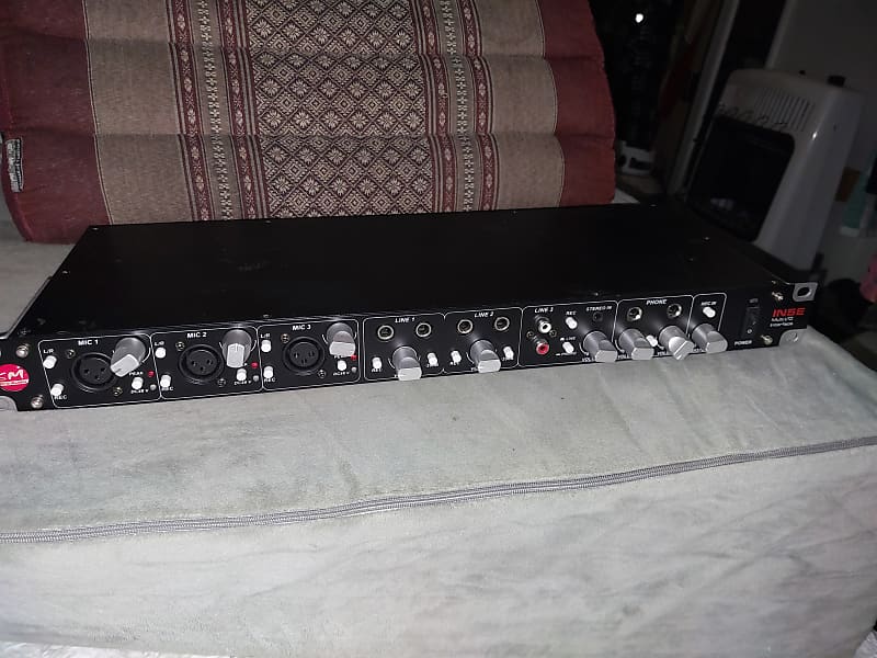 SM Pro Audio SM5E A/D Audio Mixer | Reverb