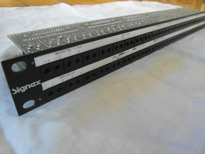 Signex ISOPATCH BANTAM CPT96 Patchbay | Reverb Australia