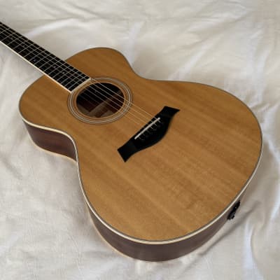 Left handed Taylor 752ce 12 string natural limited edition | Reverb