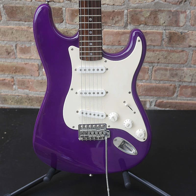 Fender Squier Affinity Strat Purple Used | Reverb