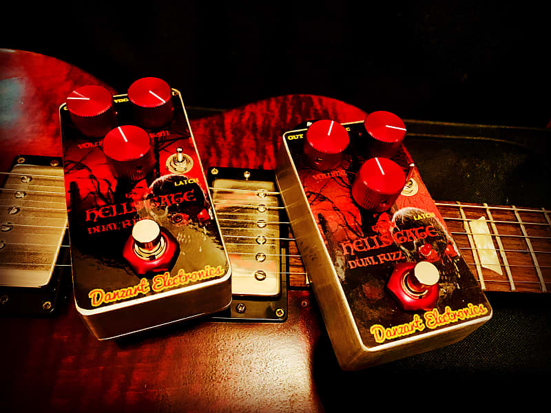 Danzart Electronics Hells Gate Dual Fuzz 2022 Black/red | Reverb