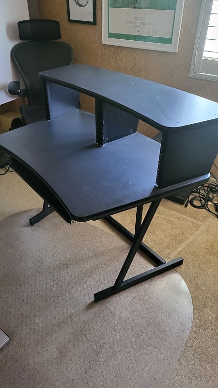 Middle Atlantic 12U Rack Studio Desk Black | Reverb