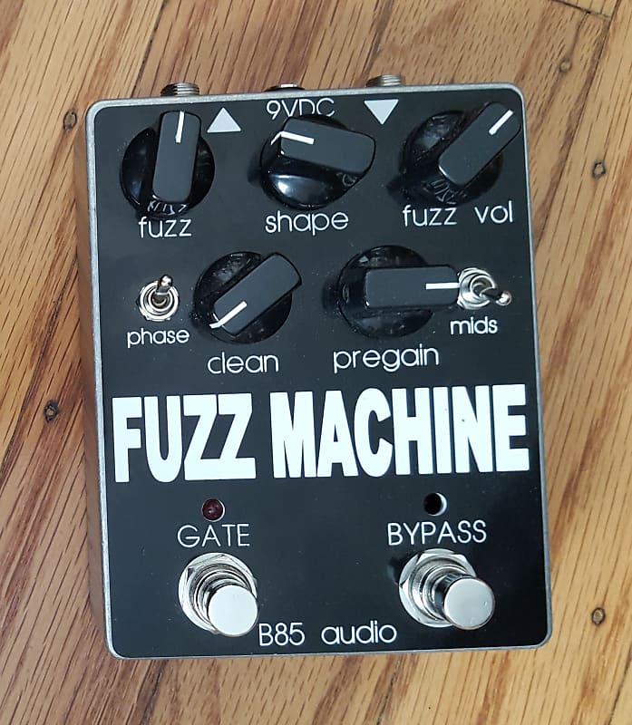 B85 audio Fuzz Machine | Reverb