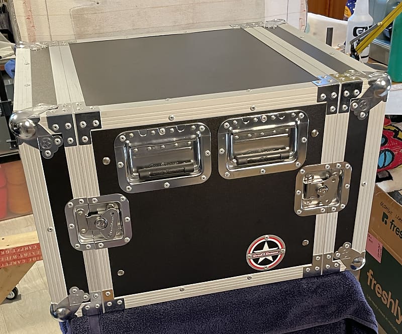 Road Runner 8 Unit Rack Case 2010s - Black | Reverb