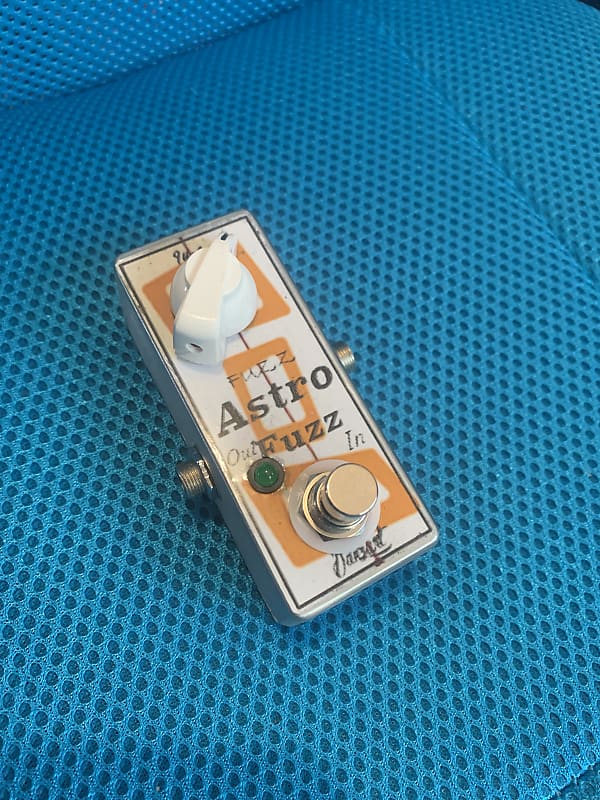 Danzart Electronics Astro Fuzz 2021 White | Reverb