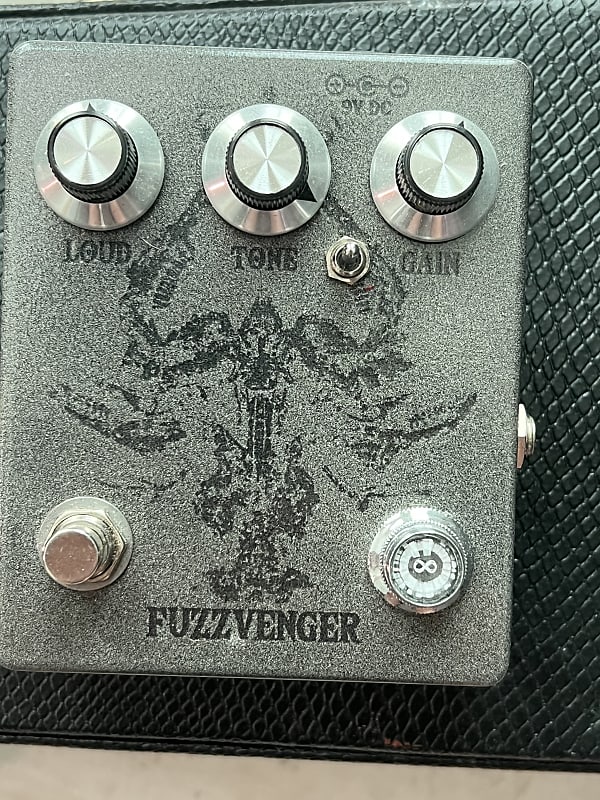 Tone charm fuzzvenger (hyper fuzz w/built in noise gate | Reverb