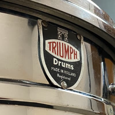 Triumph 5.5x14" Vintage Concert Snare Drum - Chrome over | Reverb