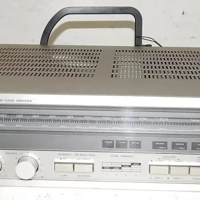 Luxman R-106 vintage stereo receiver with phono input | Reverb