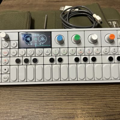 Dirtywave M8 Portable Tracker Sequencer / Synthesizer | Reverb