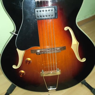 Eastman left handed AR371 archtop guitar | Reverb