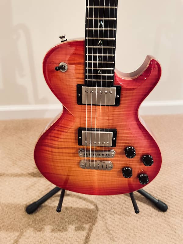 Dean USA Custom Soltero 2007 Trans Cherry Sunburst | Reverb