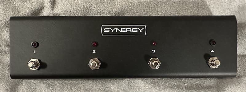 Synergy 4 Button MIDI Footswitch for use with SYN-50 Head | Reverb