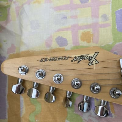 Fender Performer Made in Japan 1985 White/yellow | Reverb