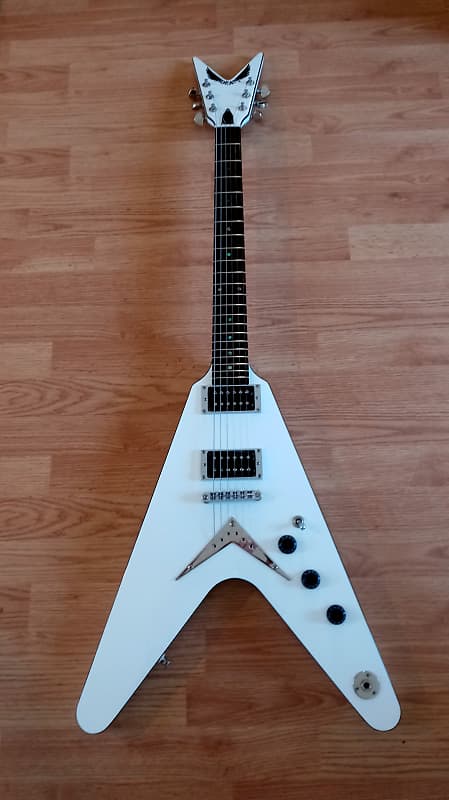 Dean V 79 | Reverb