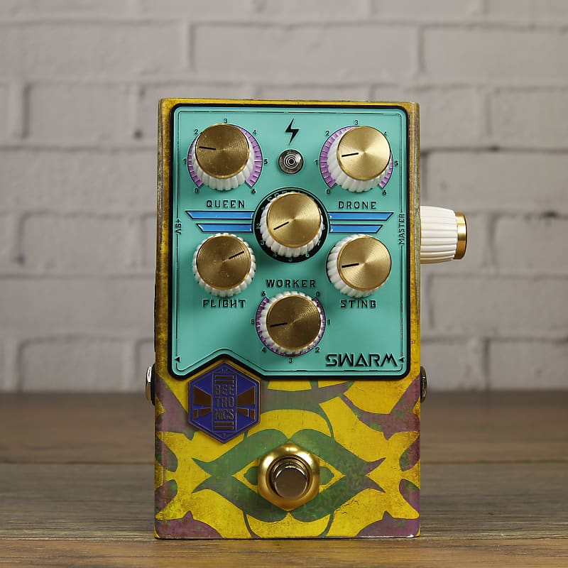Beetronics Custom Shop Swarm Fuzz Harmonizer Pedal #SW2427 | Reverb