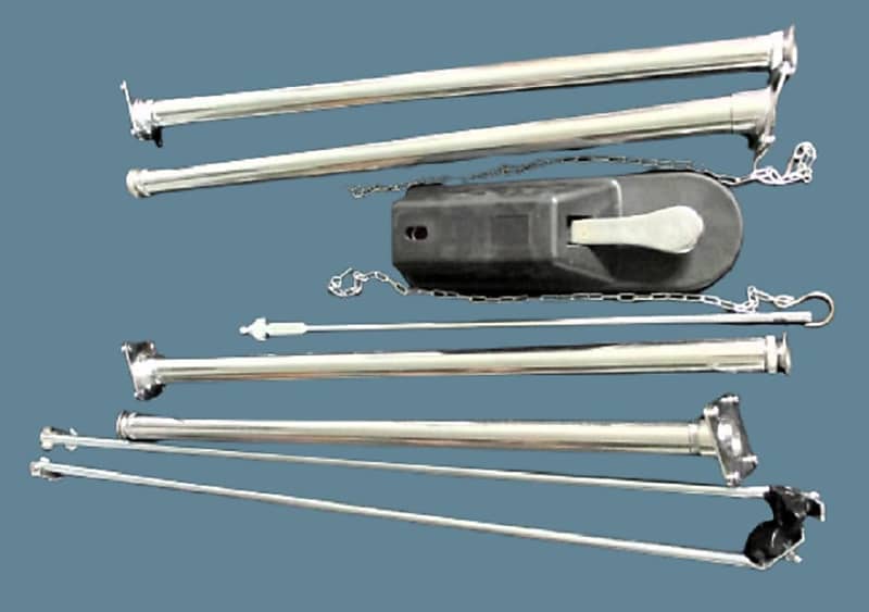 Yamaha SET 4LEGS + 1ROD + 2 BRACKETS + PEDAL AND CHAIN YAMAHA | Reverb