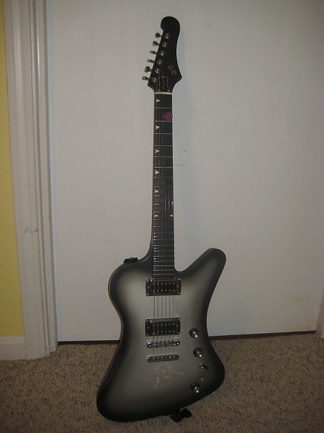 First Act Delgada Custom 2008 Black & Silver | Reverb