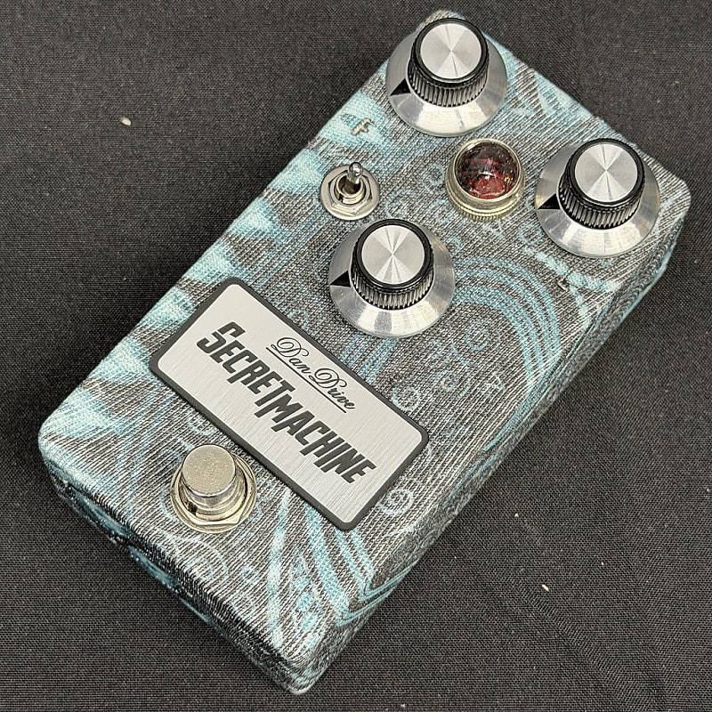 Dan Drive / Secret M ACH Ine [10/02] | Reverb