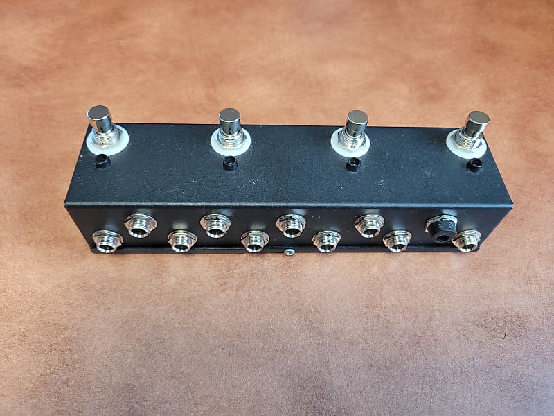 Loop Switcher 4 Channel True Bypass Strip - Black | Reverb