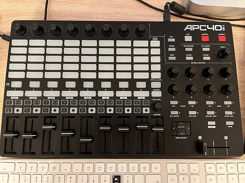 AKAI Professional APC 40 Mk2 | Reverb