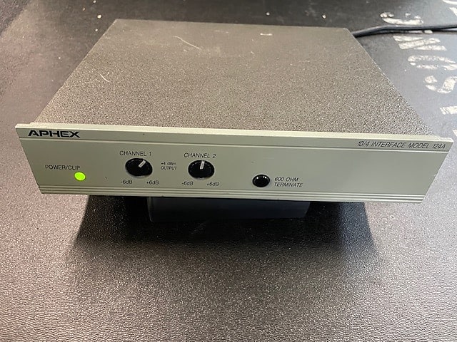 Aphex -10/+4 Interface Model 124 2 Channel Audio Leveler | Reverb