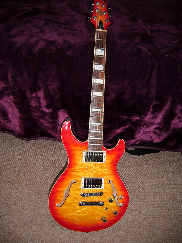 Cort M CUSTOM 2000'S - LIGHT CHERRY SUNBURST | Reverb UK