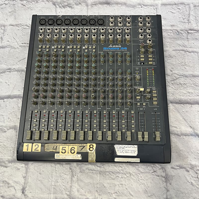 Alesis Studio 24 Mixer | Reverb