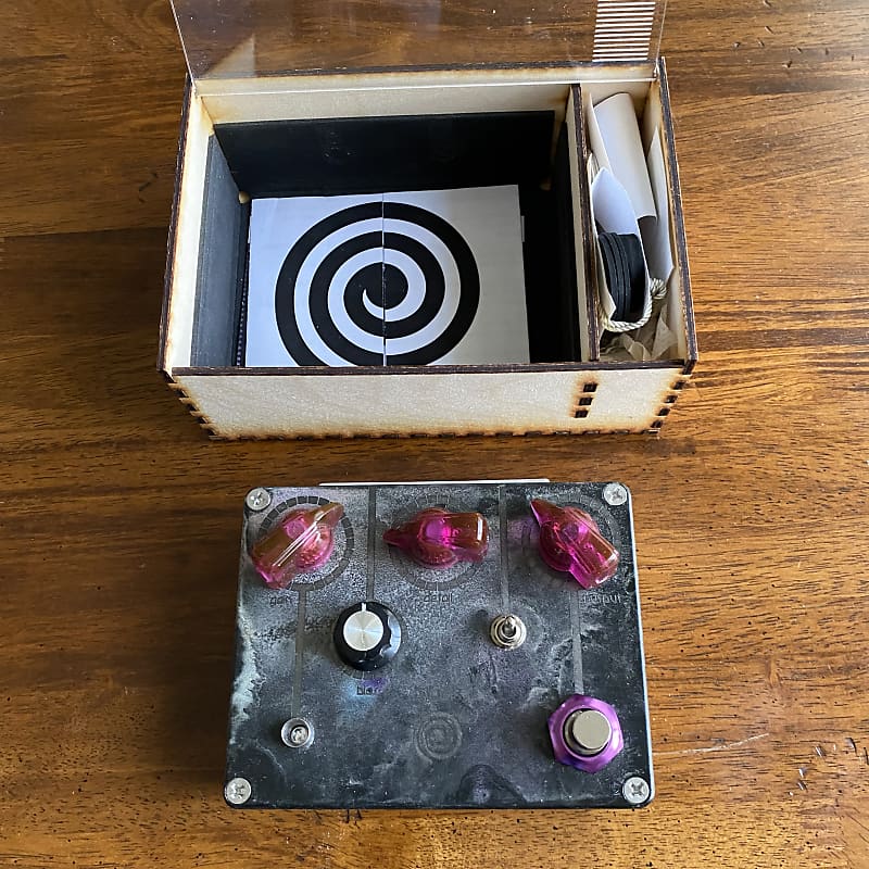 Spiral Electric FX Black Spiral Fuzz, limited edition | Reverb