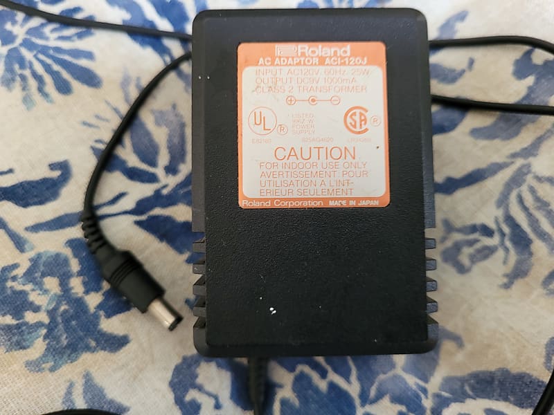 Roland AC ADAPTOR ACI-120J - Black | Reverb