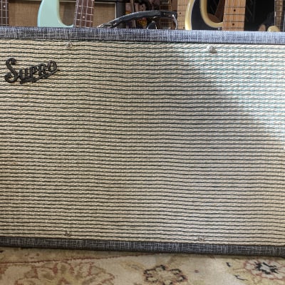 Supro Model 1624 Amplifier Vintage Circa '64 6973 Jimmy Page | Reverb