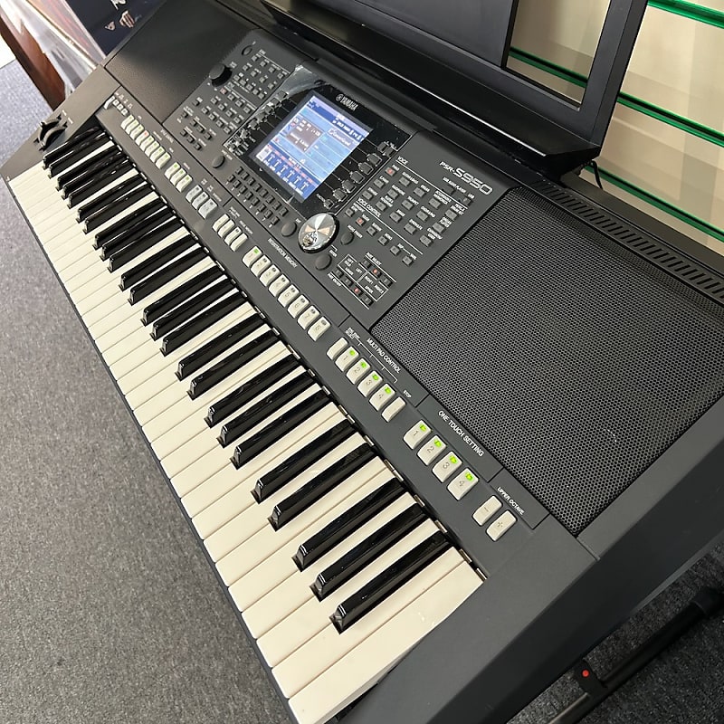 Yamaha PSR S950 2010's - Black | Reverb UK