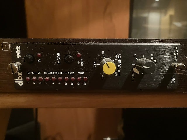 dbx 902, pair, wired, 1-space rack | Reverb