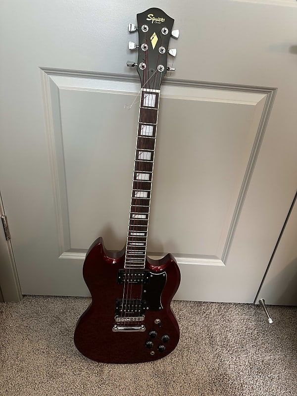 Fender Squier 80's to 90's - Maroon | Reverb