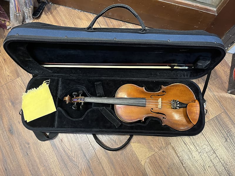 Unbranded Full Size (4/4) Violin (With Case) | Reverb