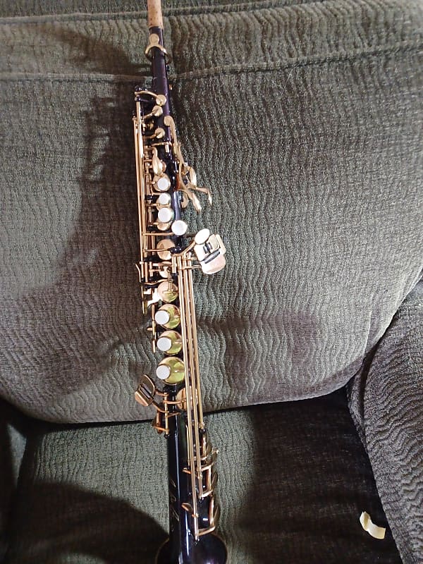 LA Sax V-Series mid-1990's - Black/Dark Burgandy with gold | Reverb