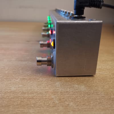 Loopmasters Loop Master 4-Channel Tuner Out Master Bypass | Reverb