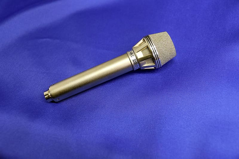 AKG D190C vintage dynamic microphone D19 Beatles mic | Reverb