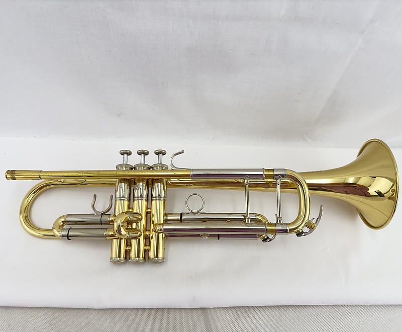 Yamaha Xeno 8335 Bb Professional Lacquer Trumpet | Reverb