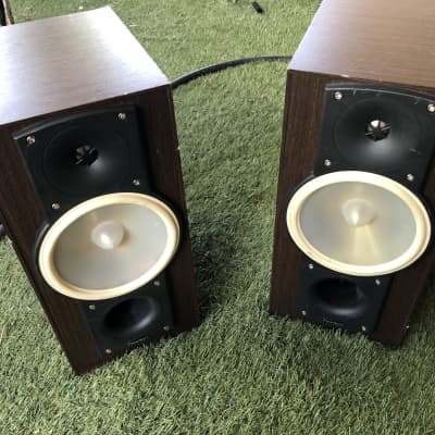 Paradigm 3se Original Audiophile Bookshelf Speakers Pair 8" | Reverb