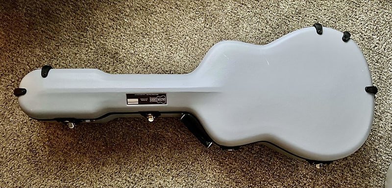Calton guitar case for OM, 000, Grand Concert or similar | Reverb
