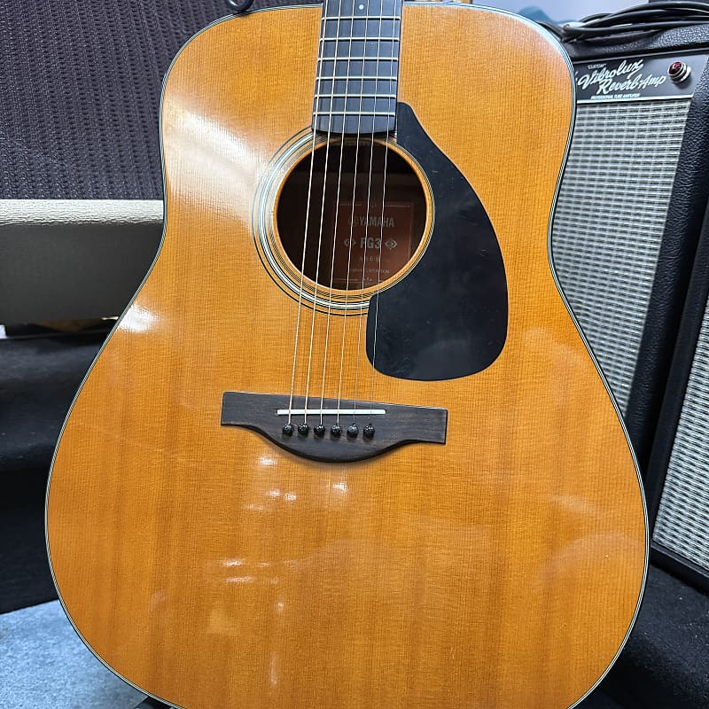 Yamaha FG3 with Soft Case | Reverb