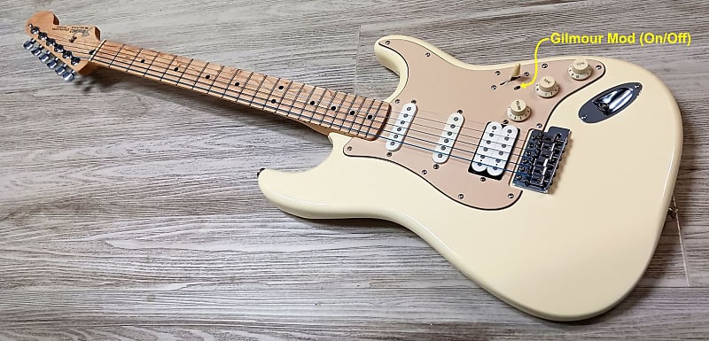 2000 Fender Stratocaster with Maple Fretboard (Gilmour Mod'd) | Reverb