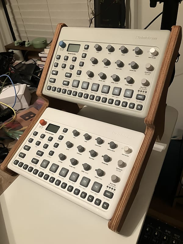 Elektron Elektron Model:Samples and Model:Cycles with wood | Reverb