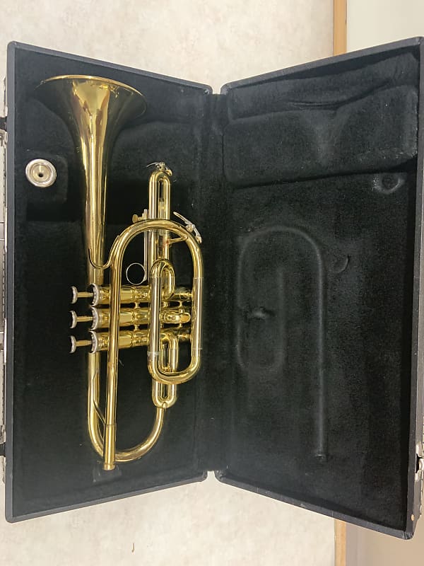 Besson Cornet 1994 Brass with Case and mouthpiece | Reverb
