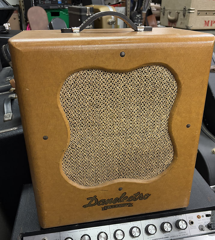 Vintage 1940’s Danelectro Patrician Vibravox 1948 1x12” Tube | Reverb