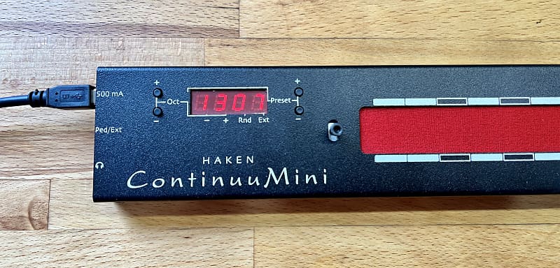 Haken Audio Continuumini with case | Reverb